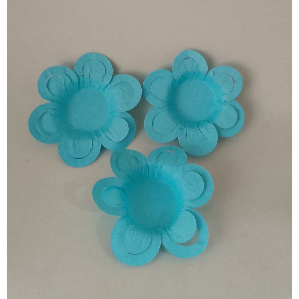 Forminhas p/ Docinhos Formato Meia Lua c/40 unidades | Shopee Brasil