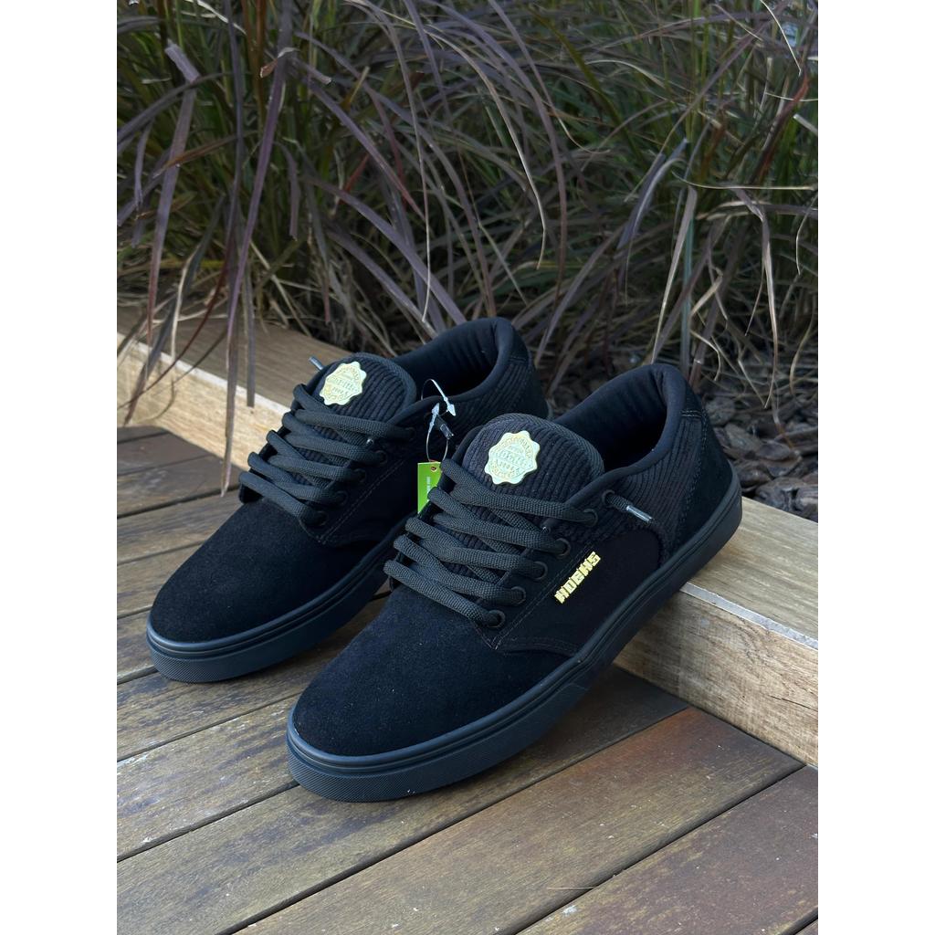TENIS HOCKS "MONTREAL" - BLACK/GOLD | Shopee Brasil