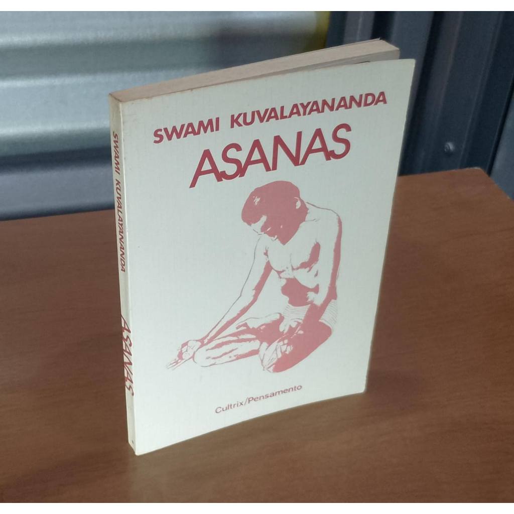 Livro Asanas Swami Kuvalayananda | Shopee Brasil