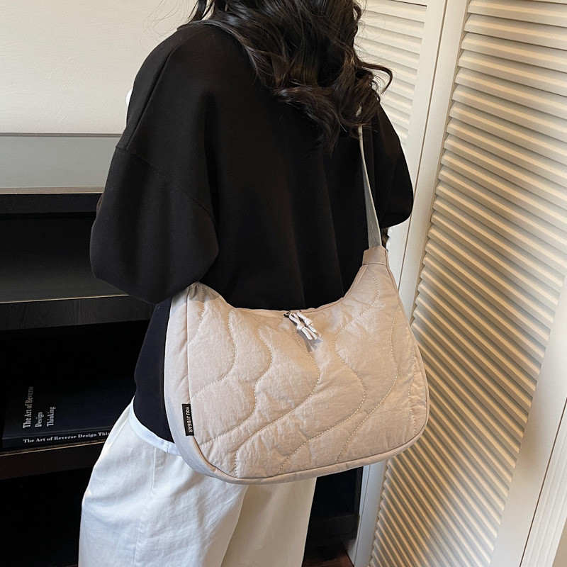 Saco de bolinho feminino losango um ombro axilas saco Casual All-Match ...