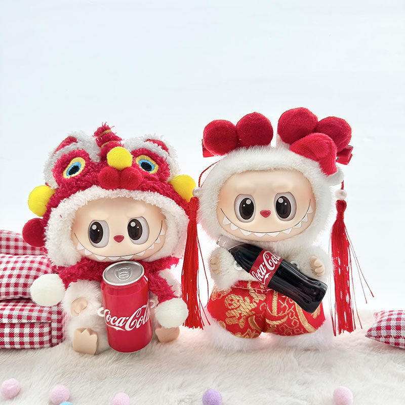 Conjunto De Roupas De Coca-Cola Labubu Chapéu De Dragão De Ano Novo ...