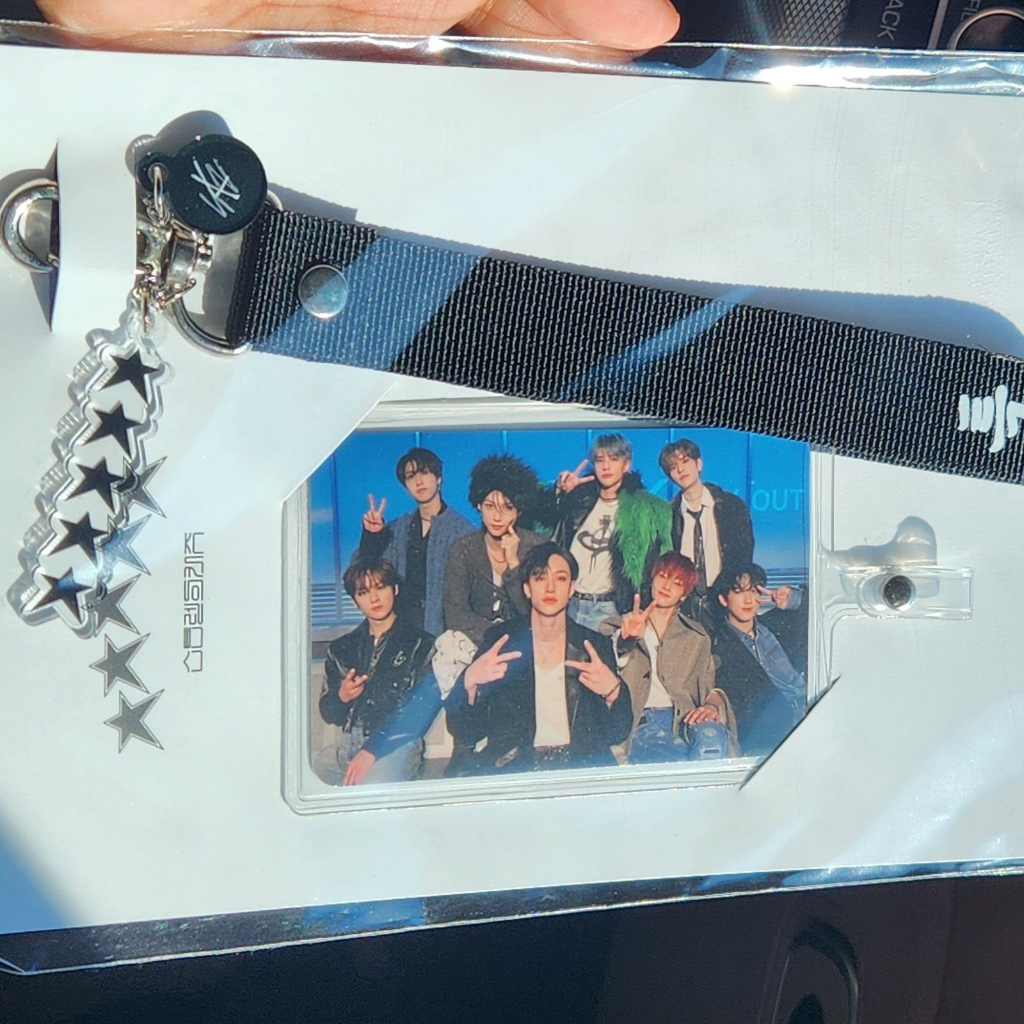 STRAY KIDS Photocard HOLDER Phone TAB Loja Oficial De Ondas Sonoras 5 ...