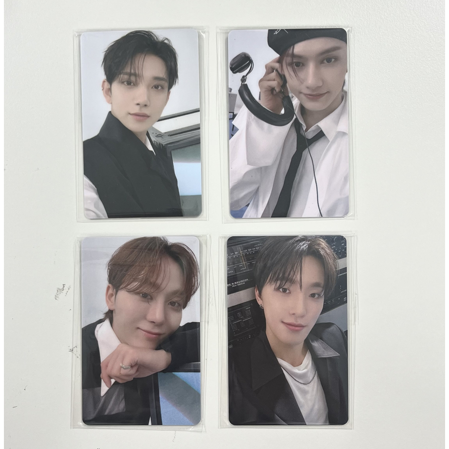 SVT SEVENTEEN YES24 PVC POB Best Album 17 IS RIGHT HERE DEAR Ver Photocard | Shopee Brasil