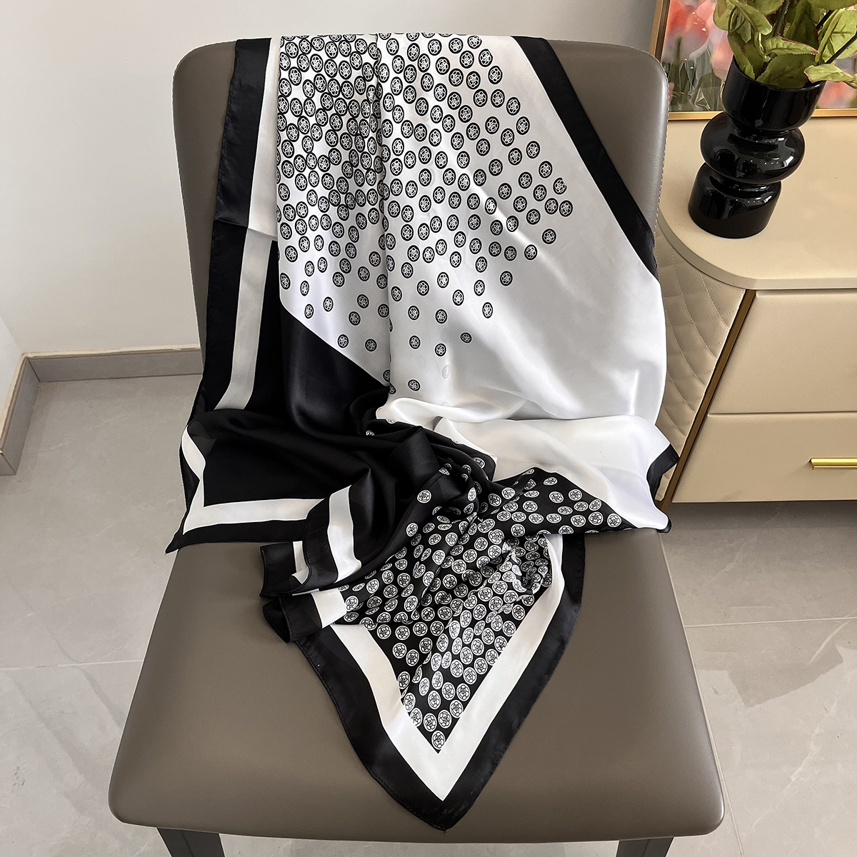 Primavera Verão Verão Moda Literária Cachecol de Bolinhas Ponto ...