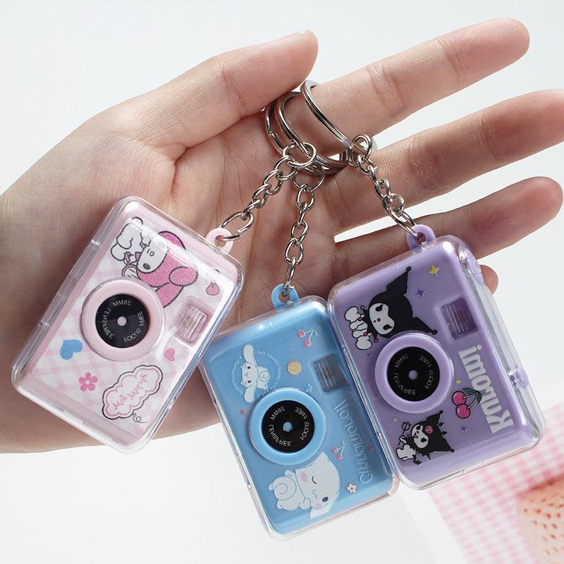1pcs Luminoso Canela Cachorro Kuromi Melody Câmera Pendant Câmera ...