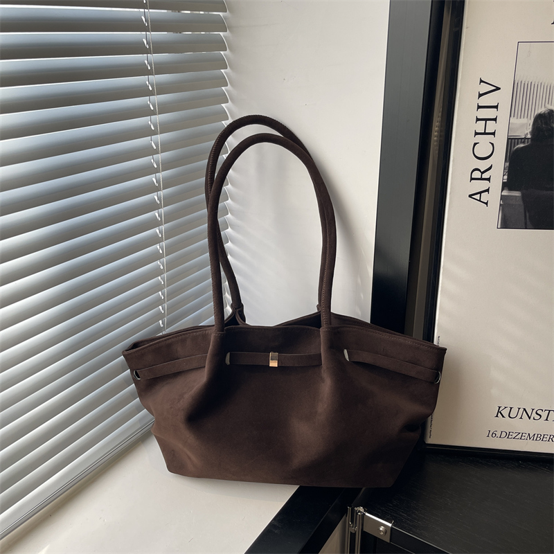 Bolsa de Ombro de Camurça Vintage, Tote Grande e Única para Estilo Boho ...